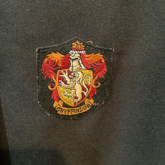 Universal | Costumes | Authentic Gryffindor Cloak From Wizarding World ...